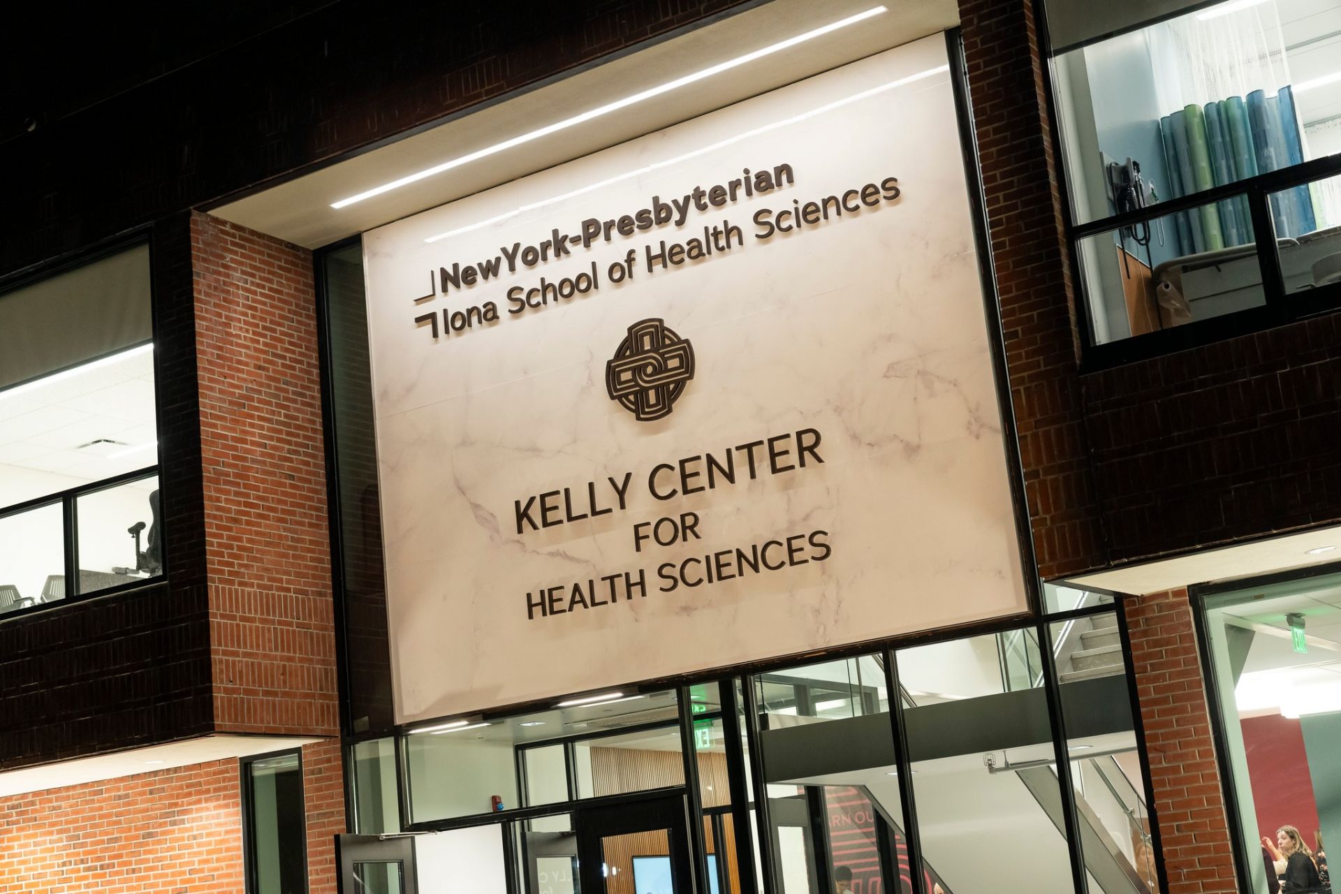 MyHometownBronxville.com - Home